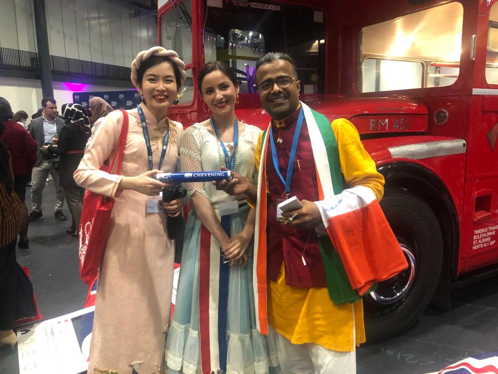 [Chevening Orientation 2019] Ra biển lớn cùng Chevening – Mind the Gap